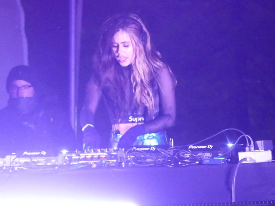 DJ Fizzi Pop Interviews CRAY! - Music News | KZSC Santa Cruz