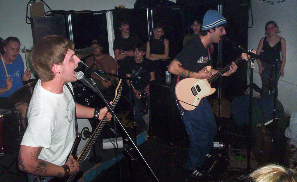 A Deep Dive Into The 2025 2nd Wave Emo Revival, Ft. Talks With ...